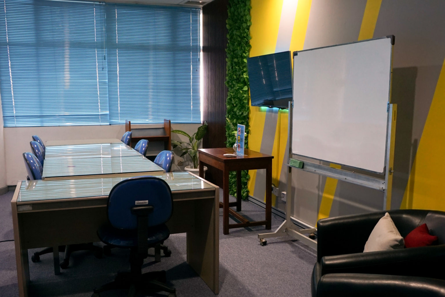 Using The Library | Petra Christian University Library